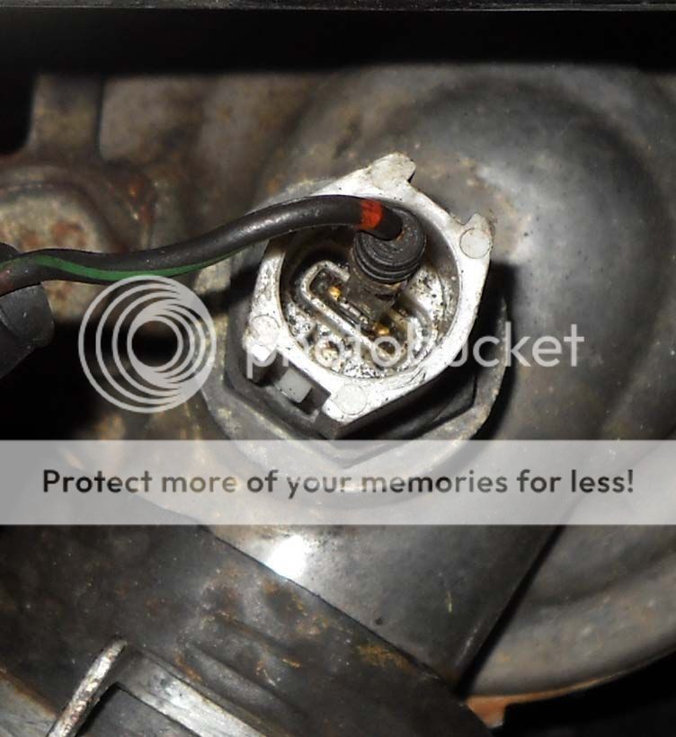 Broken sensor housing, need help. - MX-5 Miata Forum