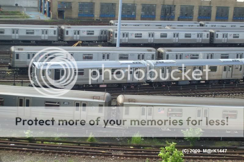 All R110A now at Grand Concoures + Bonus TOMC at E180th Yard - Subway ...