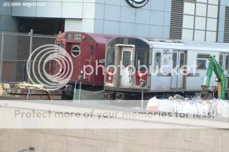 All R110A now at Grand Concoures + Bonus TOMC at E180th Yard - Subway ...