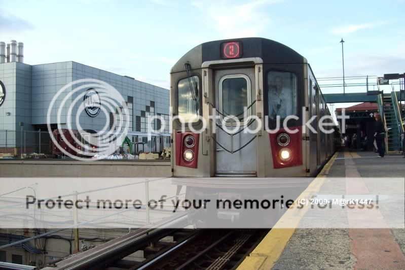 All R110A now at Grand Concoures + Bonus TOMC at E180th Yard - Subway ...